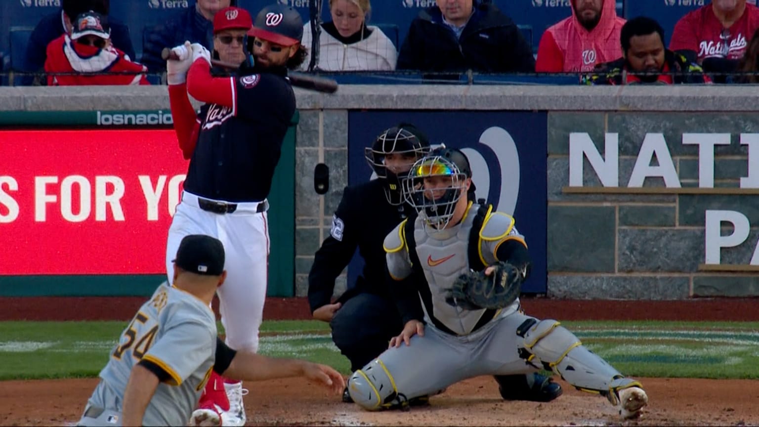 Jesse Winker pega un sencillo productor al derecho | 04/04/2024 | Los ...