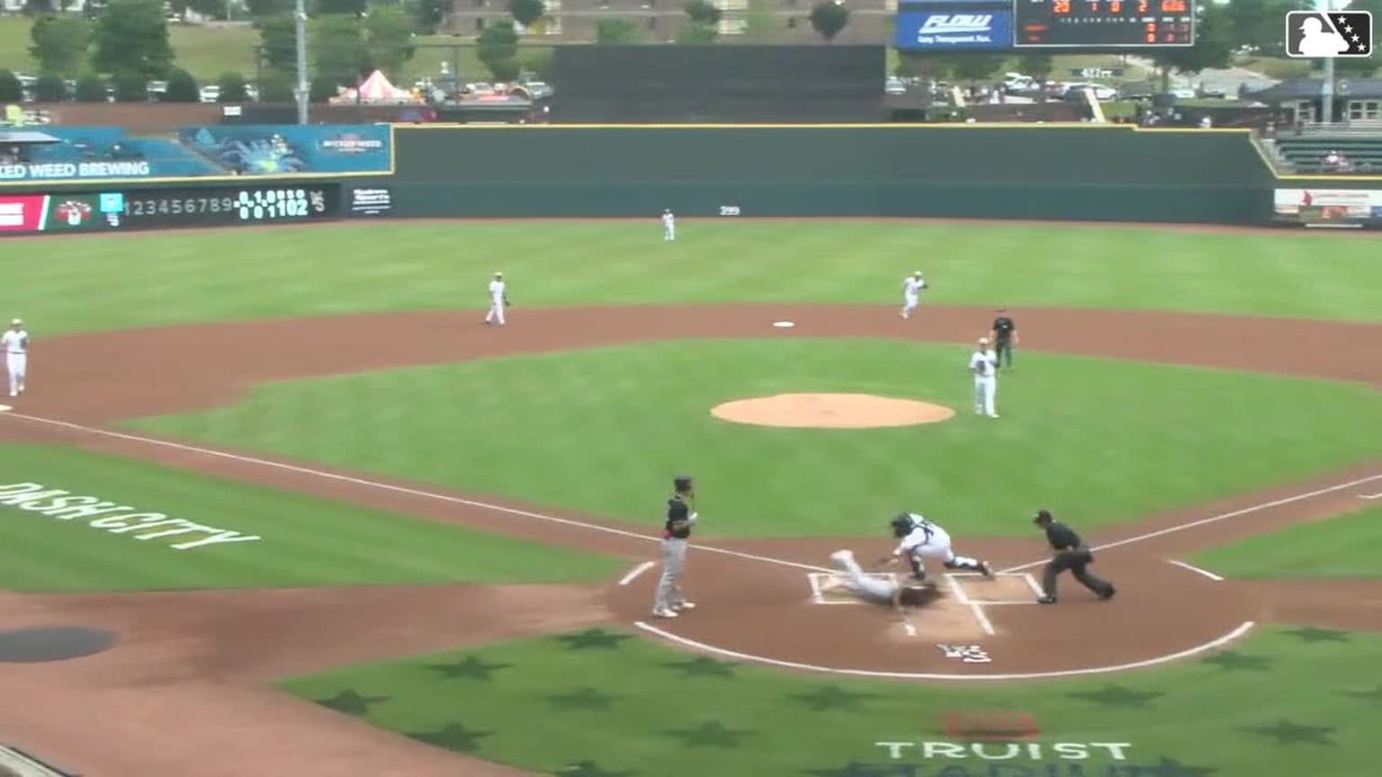Cameron Cauley steals home | 07/05/2024 | Texas Rangers