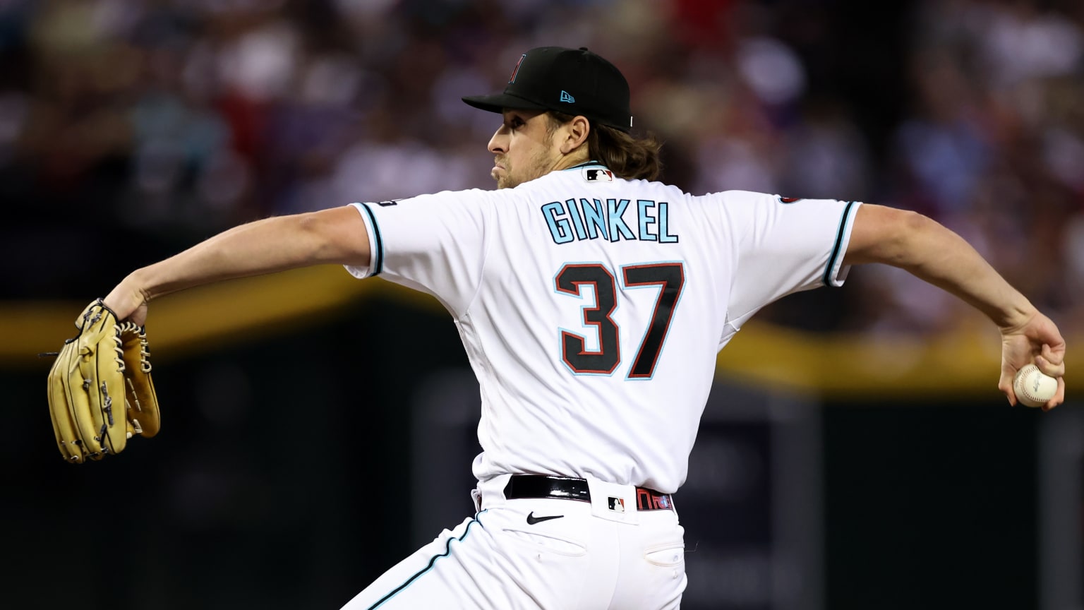 Kevin Ginkel looks ahead to the 2024 season | 01/26/2024 | Arizona ...