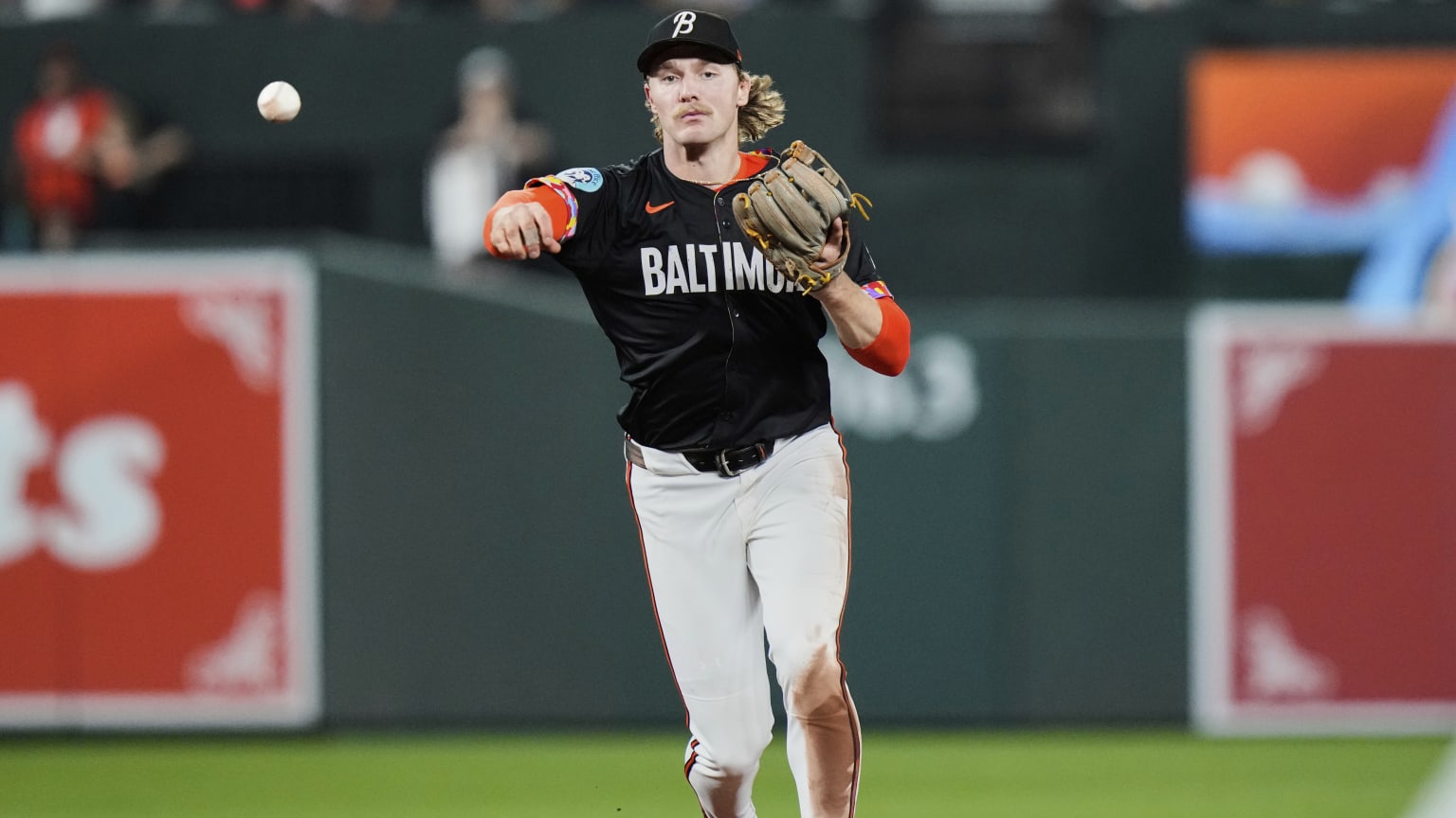 Gunner Henderson's smooth play | 05/02/2025 | Baltimore Orioles