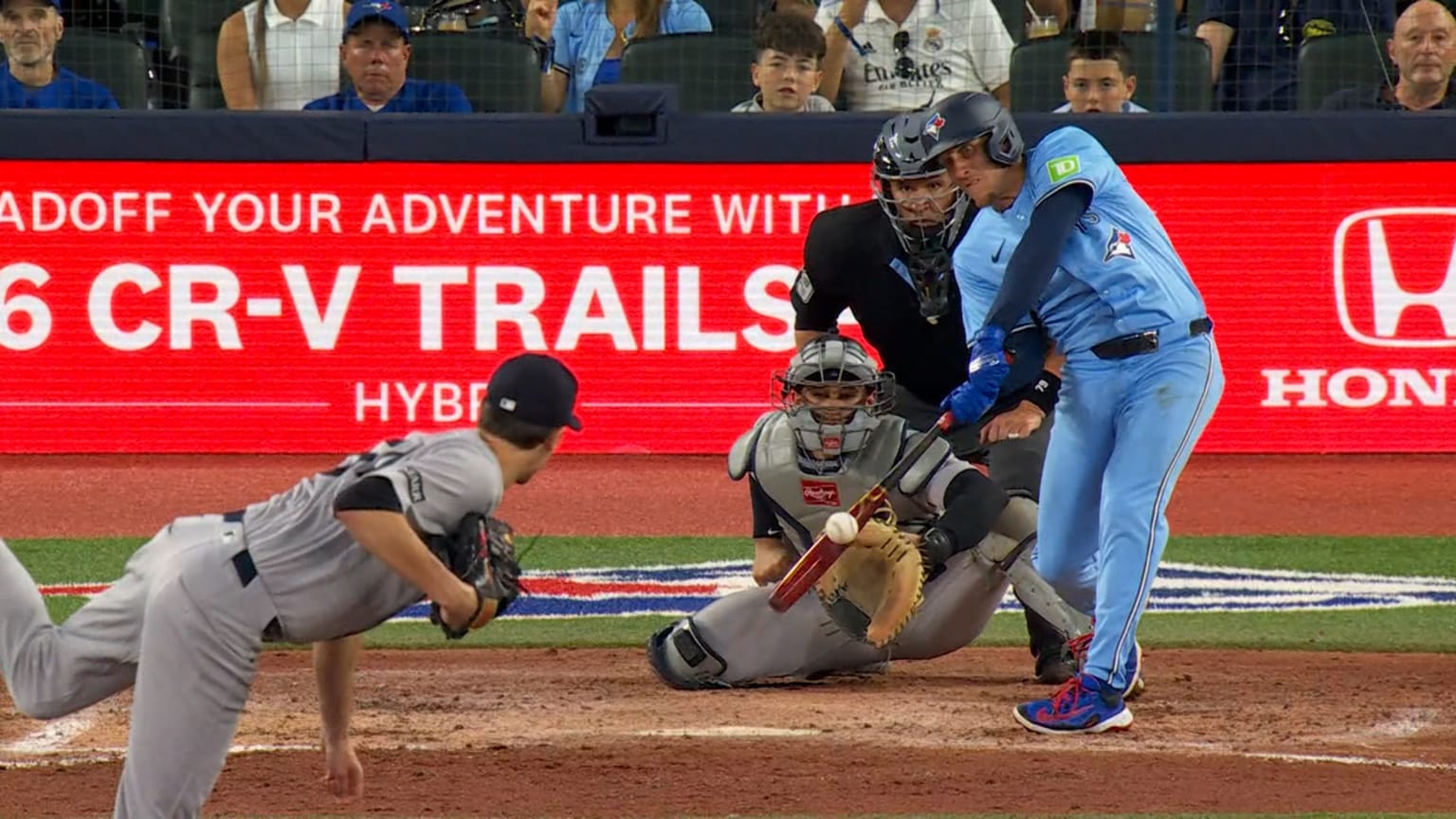 Myles Straw's RBI double | 07/23/2025 | Toronto Blue Jays