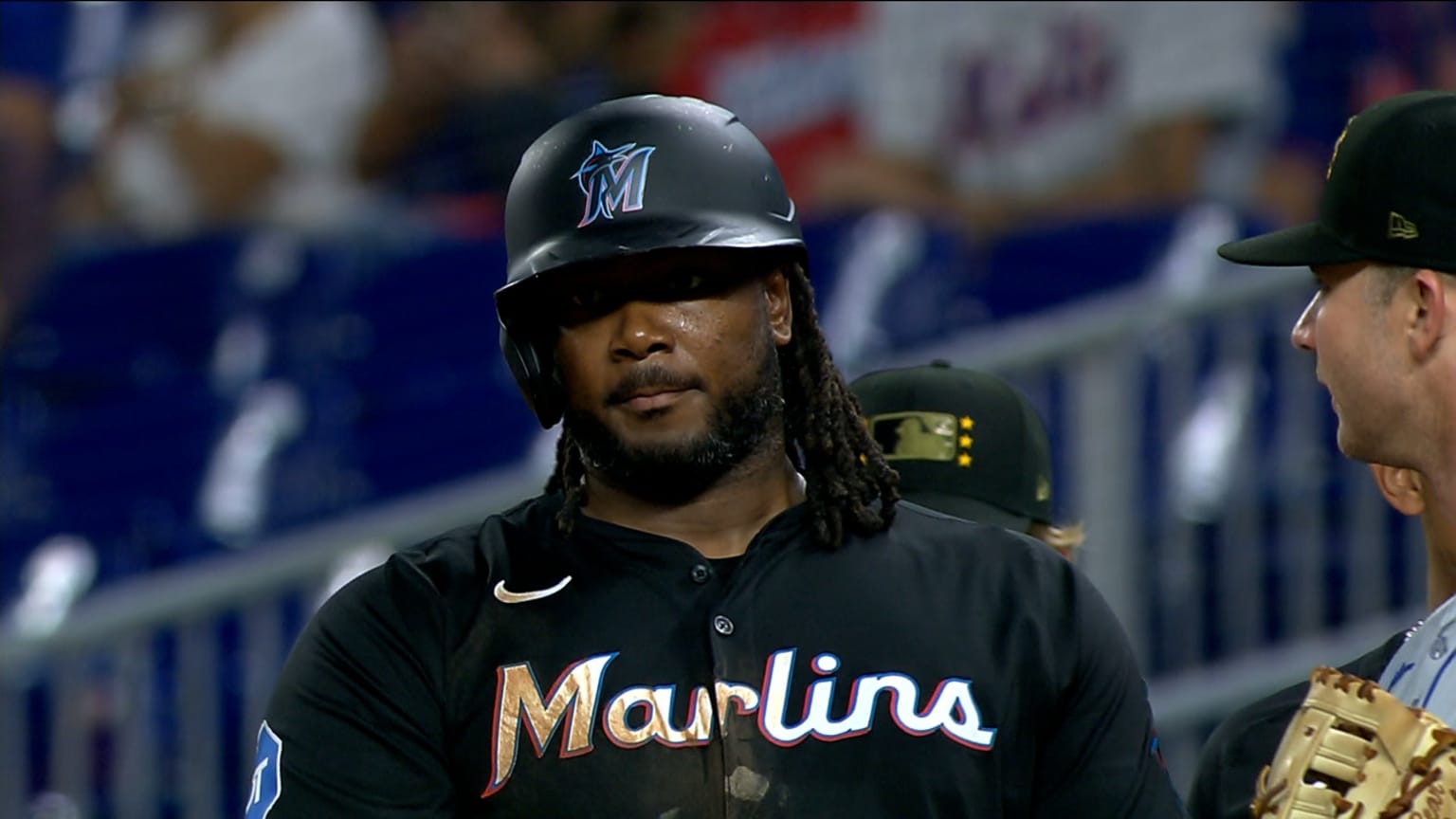 Josh Bell plates a run on a groundout | 05/17/2024 | Miami Marlins