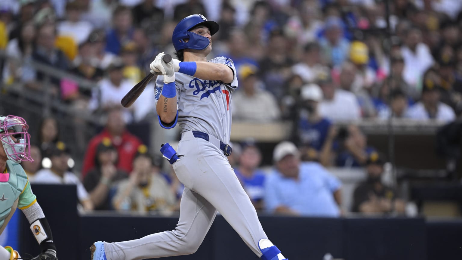 Alex Freeland's first career home run | 08/22/2025 | Los Angeles Dodgers