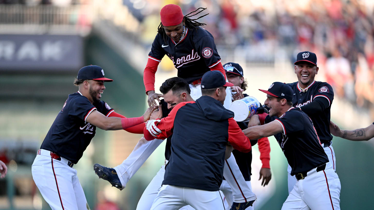 Joey Meneses' walk-off single | 04/20/2024 | Washington Nationals