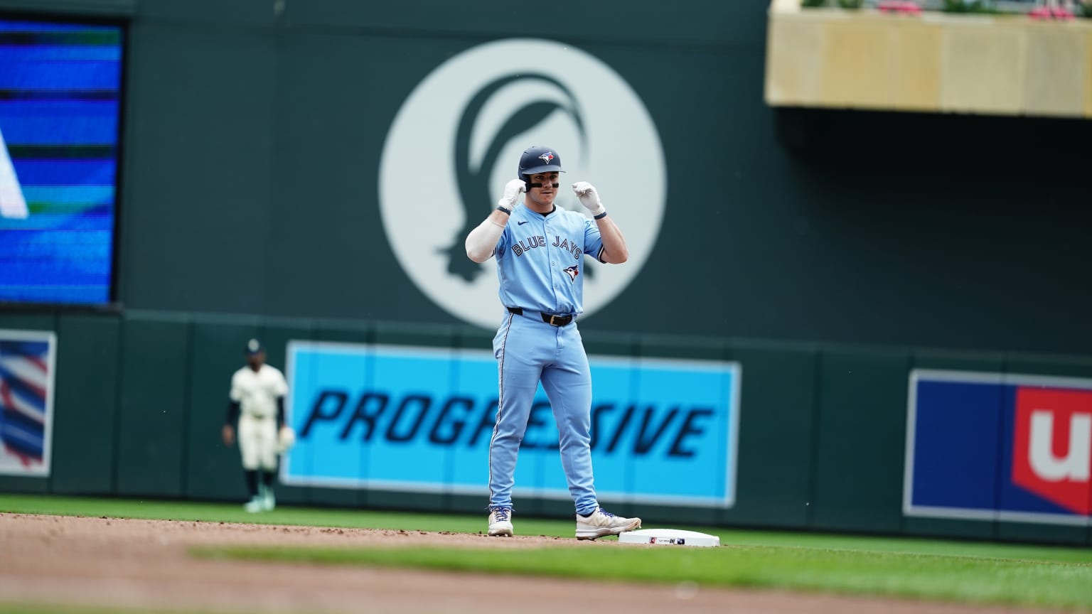Alan Roden's RBI double | 06/08/2025 | Toronto Blue Jays