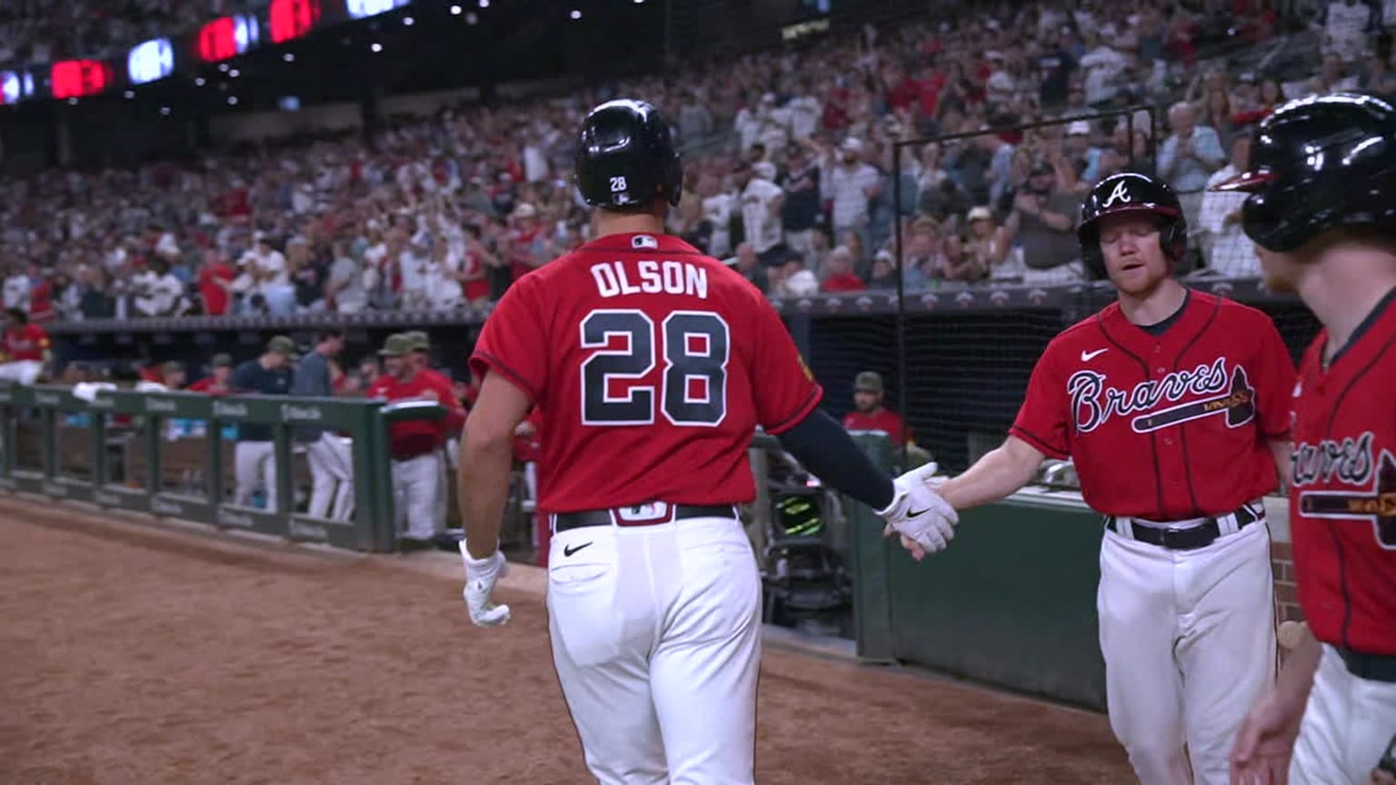 Matt Olson slugs a solo HR to right-center field | 05/19/2023 ...