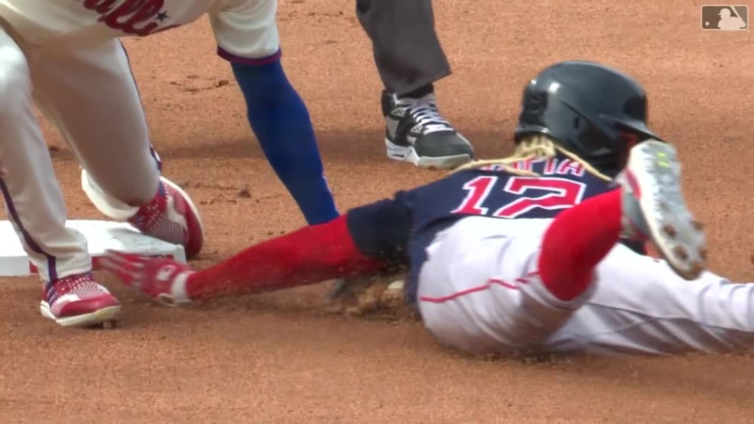 J.T. Realmuto throws out Tapia trying to steal second | 05/07/2023 ...