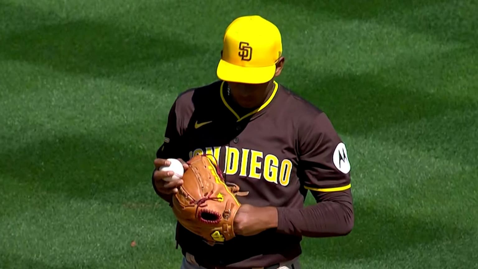 Padres turn strike them out/throw them out DP | 03/10/2024 | San Diego ...