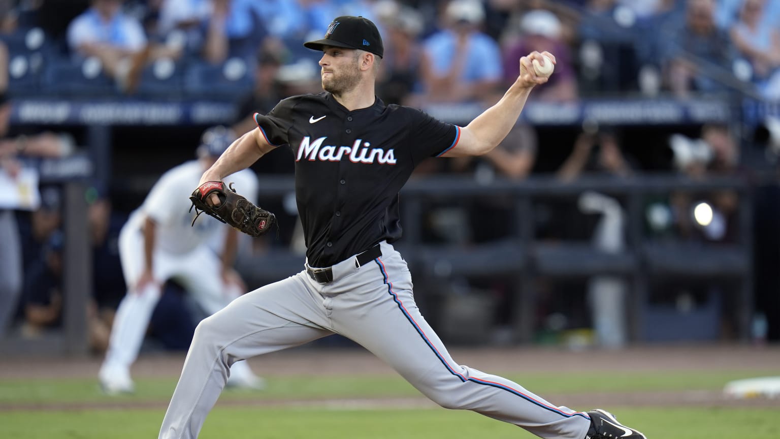 Cade Gibson sends the game into extra innings | 06/07/2025 | Miami Marlins