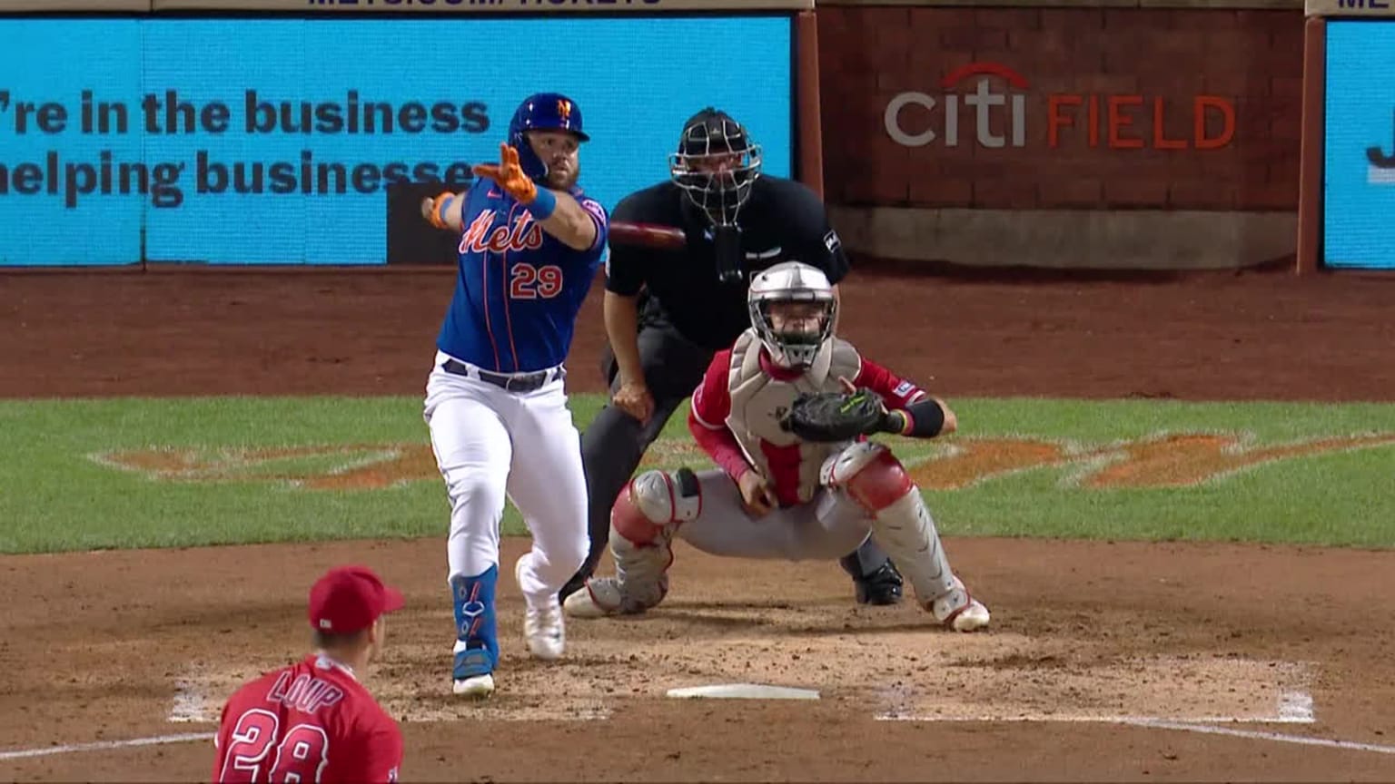 DJ Stewart plates Jeff McNeil with an RBI double | 08/26/2023 | New ...