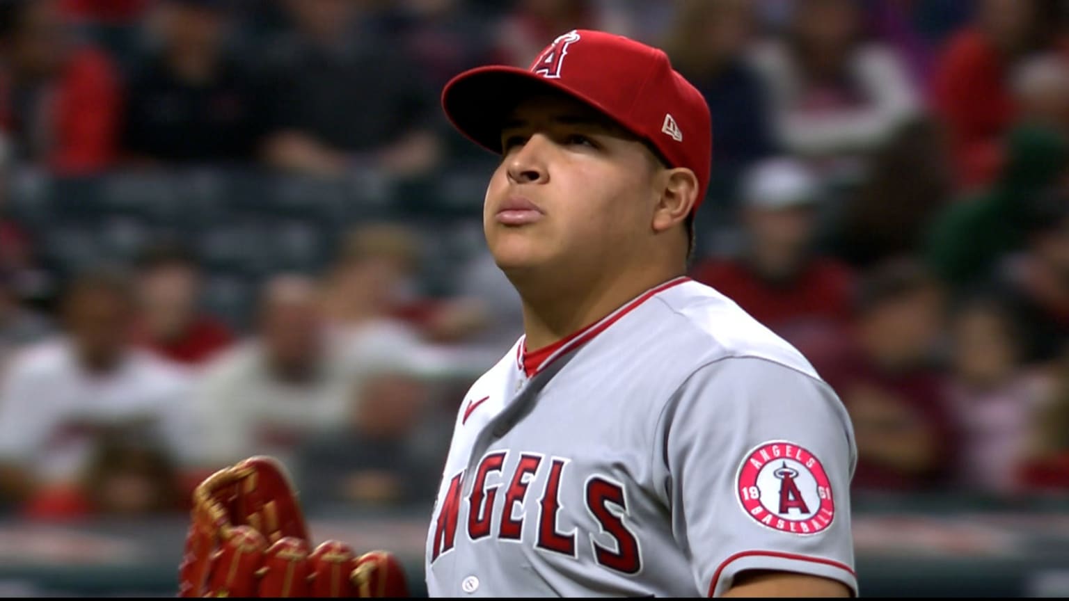 José Suarez strikes out three over five 1/3 innings | 09/13/2022 | Los ...