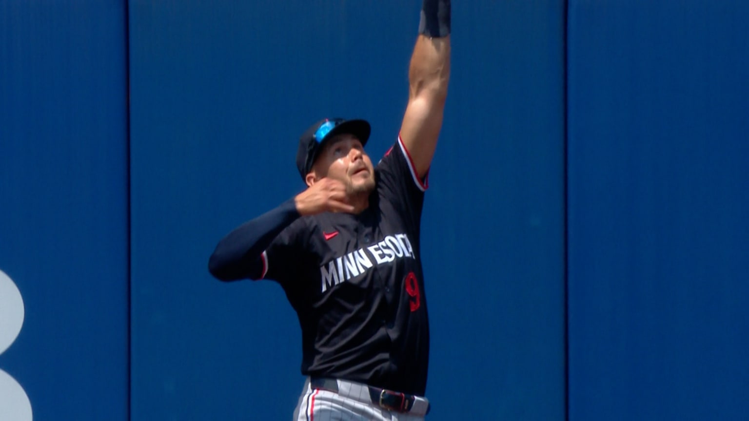 Daily Dash: Larnach's home run robbery, Jansen's grab | 01/08/2024 ...