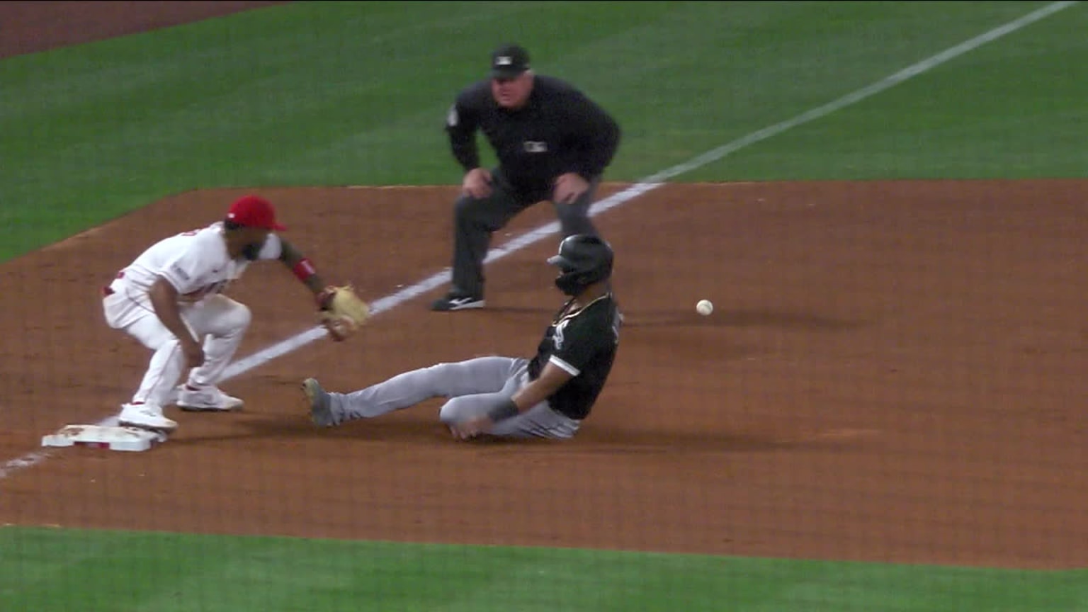 David Fletcher nabs Eloy Jimenez after review in 7th | 06/27/2023 | Los ...