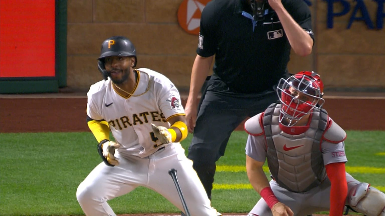 Joshua Palacios doubles to score two runs in the 8th | 08/21/2023 ...