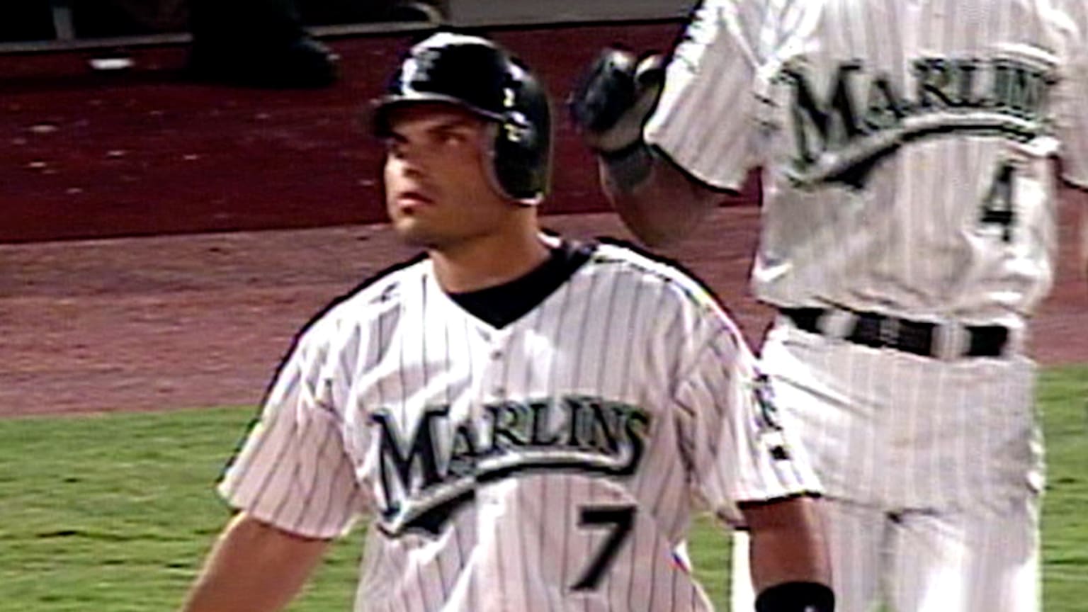 Pudge hits walk-off single in 9th for Marlins win | 04/09/2003 | MLB.com