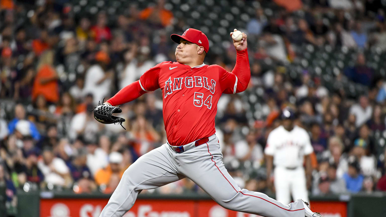 José Suarez strikes out five over five innings | 09/19/2024 | MLB.com