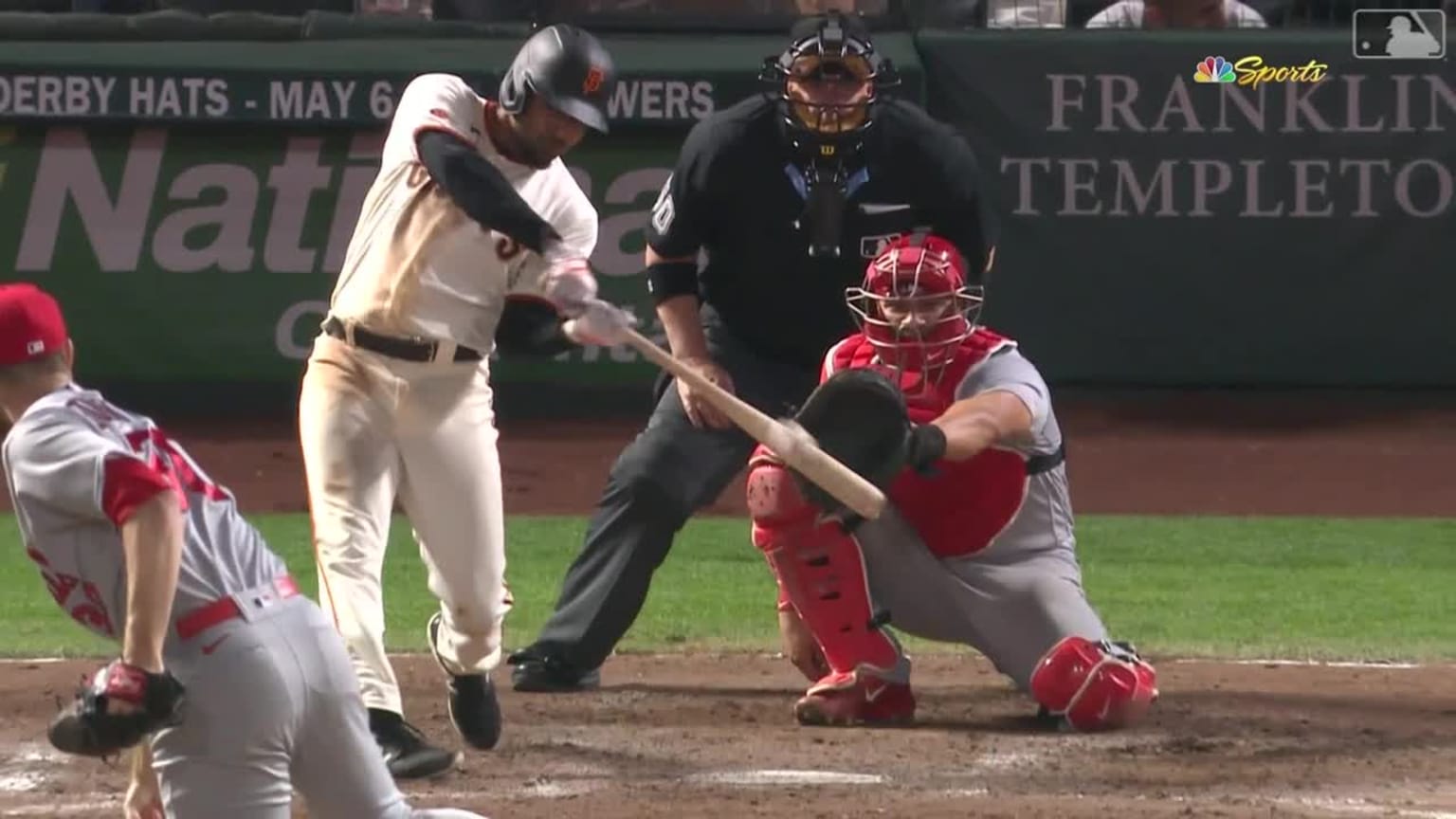 LaMonte Wade Jr. empuja a Conforto con triple | 26/04/2023 | Los ...