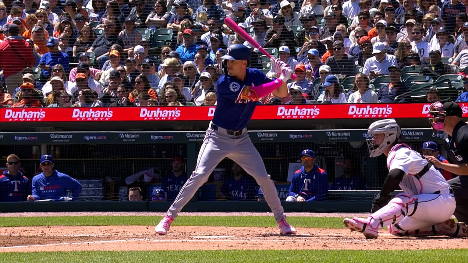 Evan Carter's RBI single | 05/11/2025 | Texas Rangers