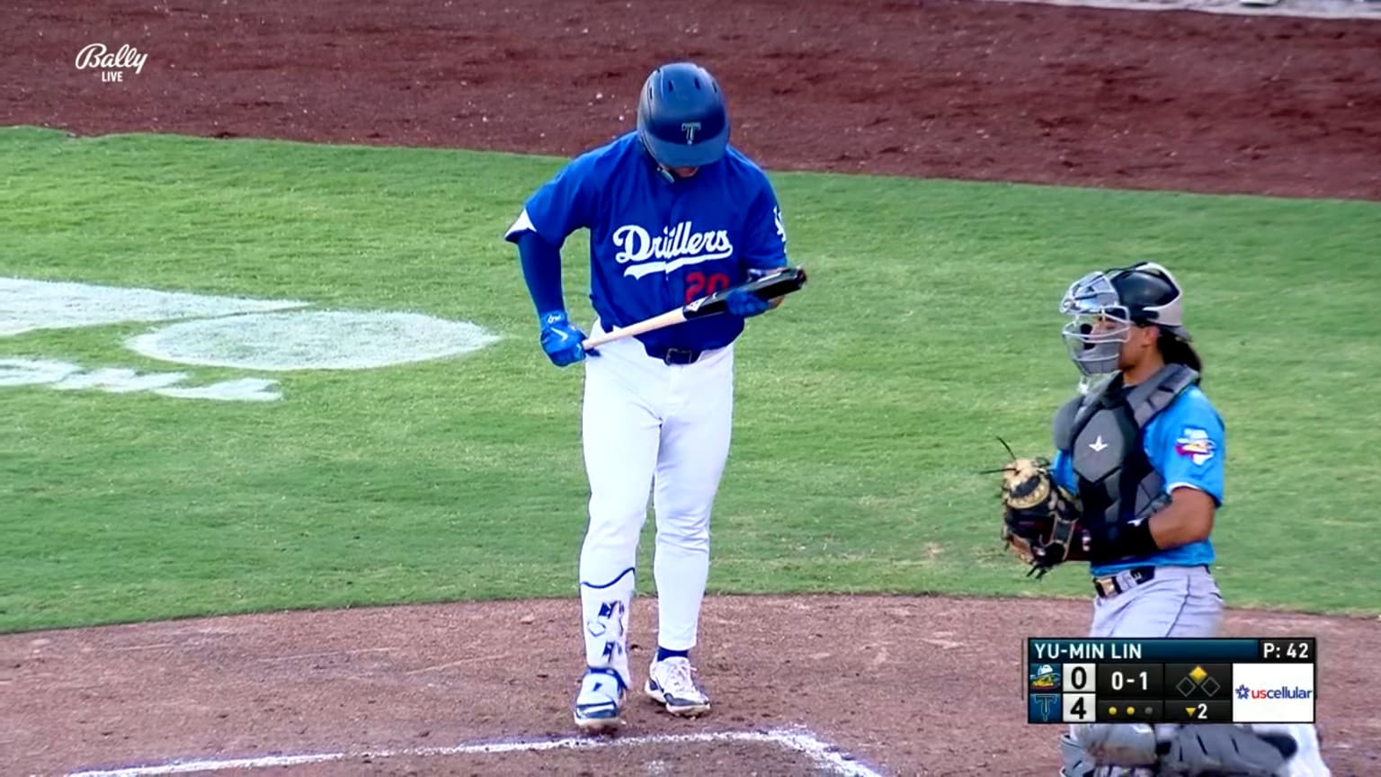 Dalton Rushing tallies three hits and two RBIs | 06/27/2024 | Los ...