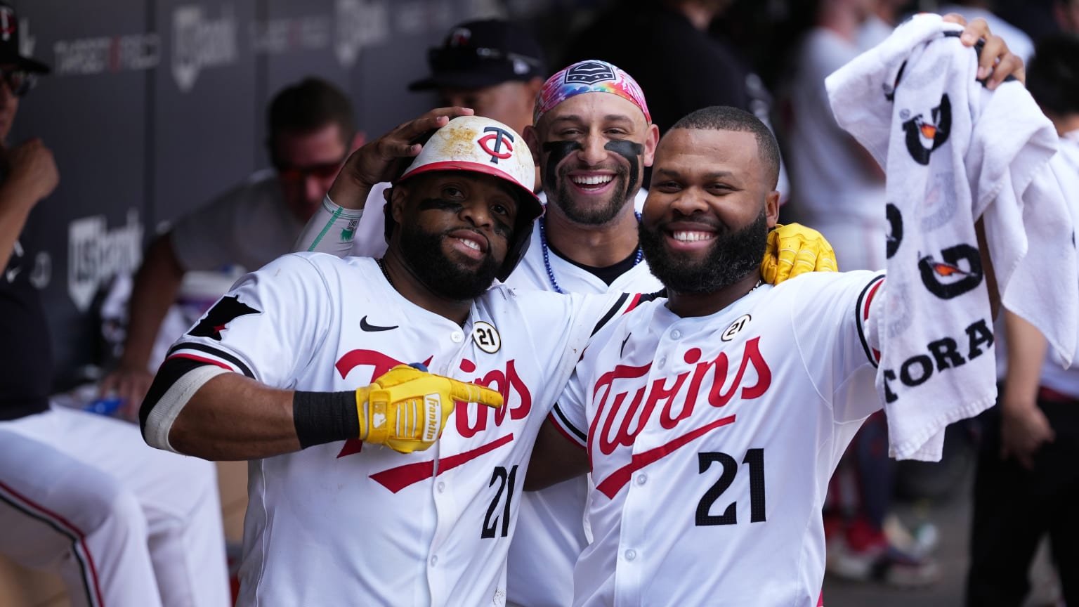 Twins score five runs in the 7th inning | 09/15/2024 | Minnesota Twins