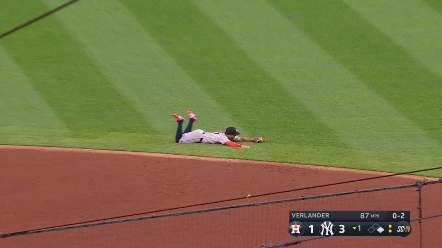 Jose Altuve's diving play | 05/07/2024 | Houston Astros