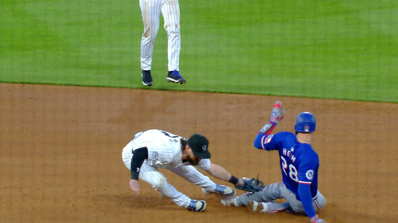 Jake Cave throws out Jonah Heim at second base | 05/10/2024 | MLB.com