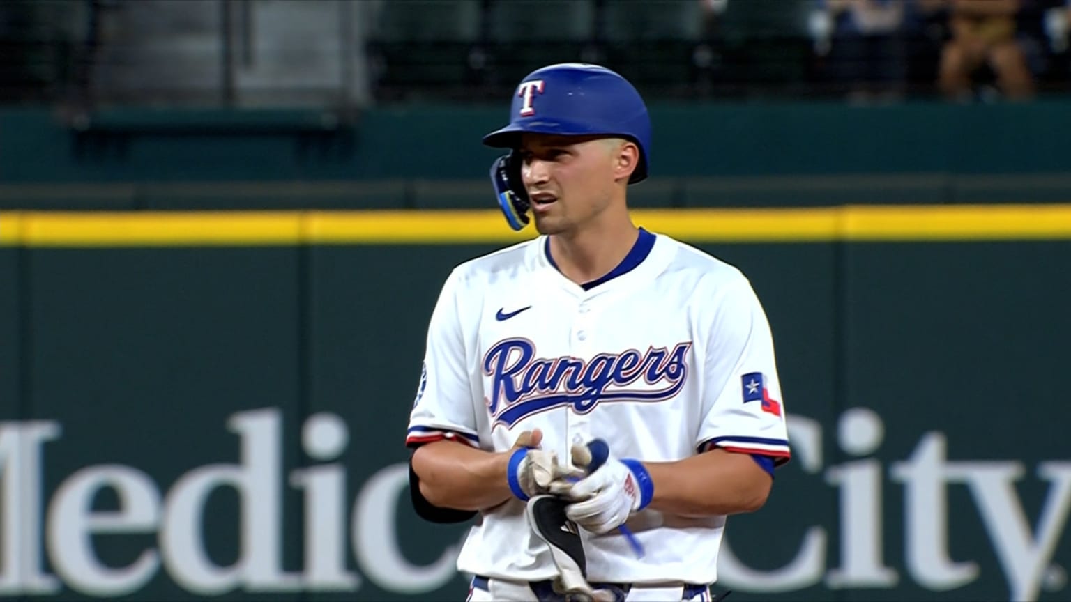 Corey Seager extends on-base streak to 24 games | 07/23/2025 | MLB.com