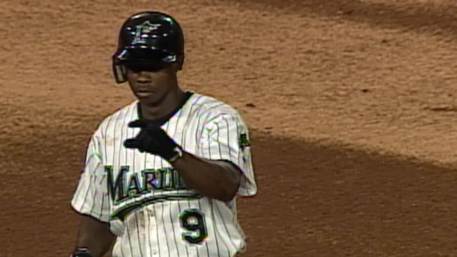 Juan Pierre collects his 200th hit of 2003 | 09/25/2003 | MLB.com