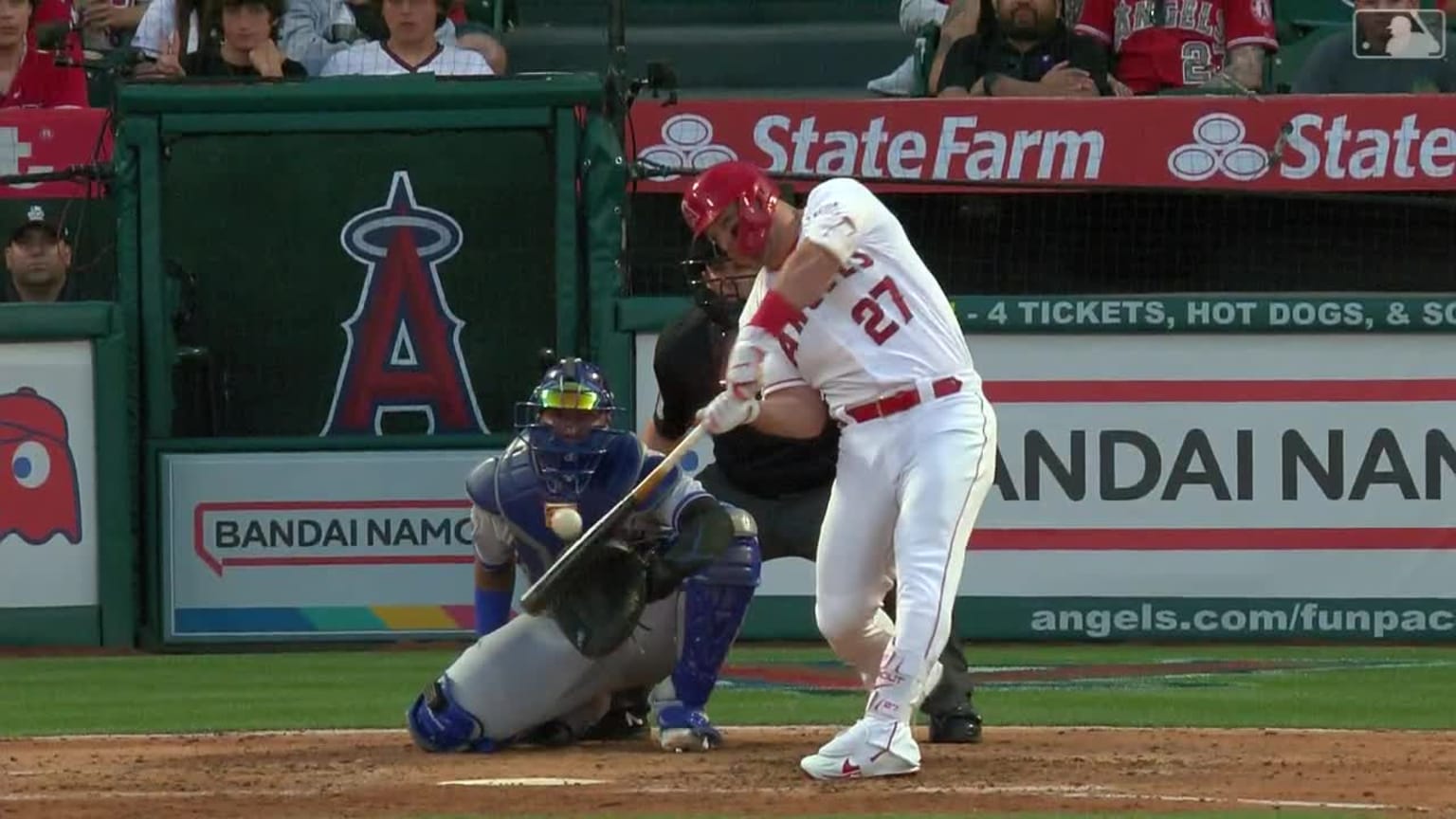 Mike Trout crushes a two-run home run to deep-center | 04/22/2023 | Los ...