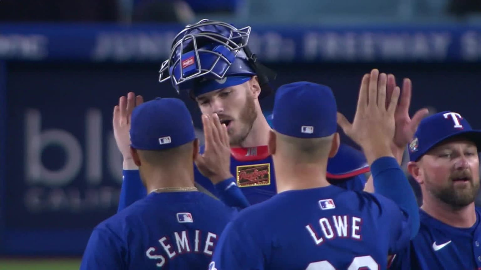 Rangers' relay nabs tying run at home | 06/12/2024 | Texas Rangers