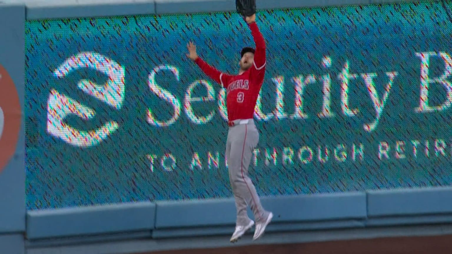 Taylor Ward's home run robbery | 06/22/2024 | MLB.com