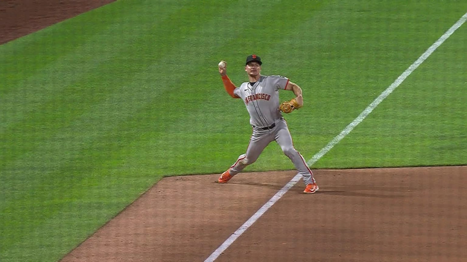 Matt Chapman's nice play secures the Giants win, 9-5 | 05/22/2024 | MLB.com