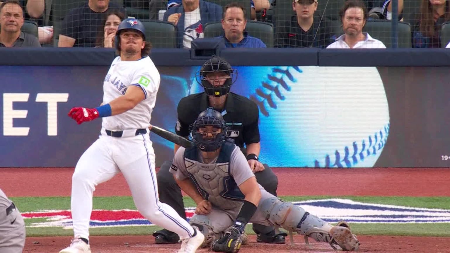 Addison Barger's RBI single | 07/22/2025 | Toronto Blue Jays