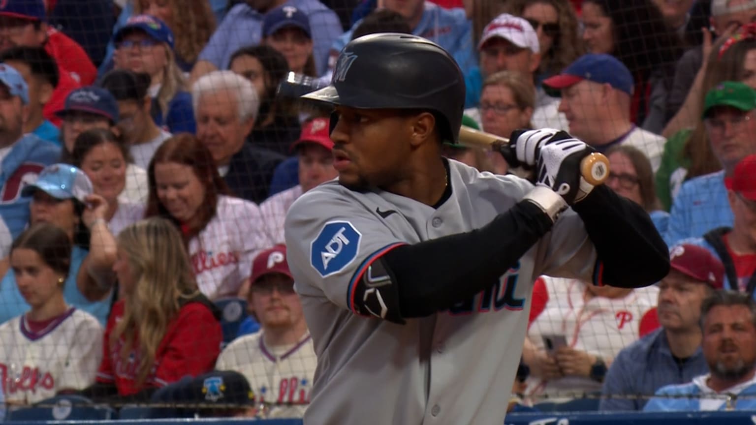 Xavier Edwards extends hitting streak to 11 games | 04/18/2025 | Miami ...