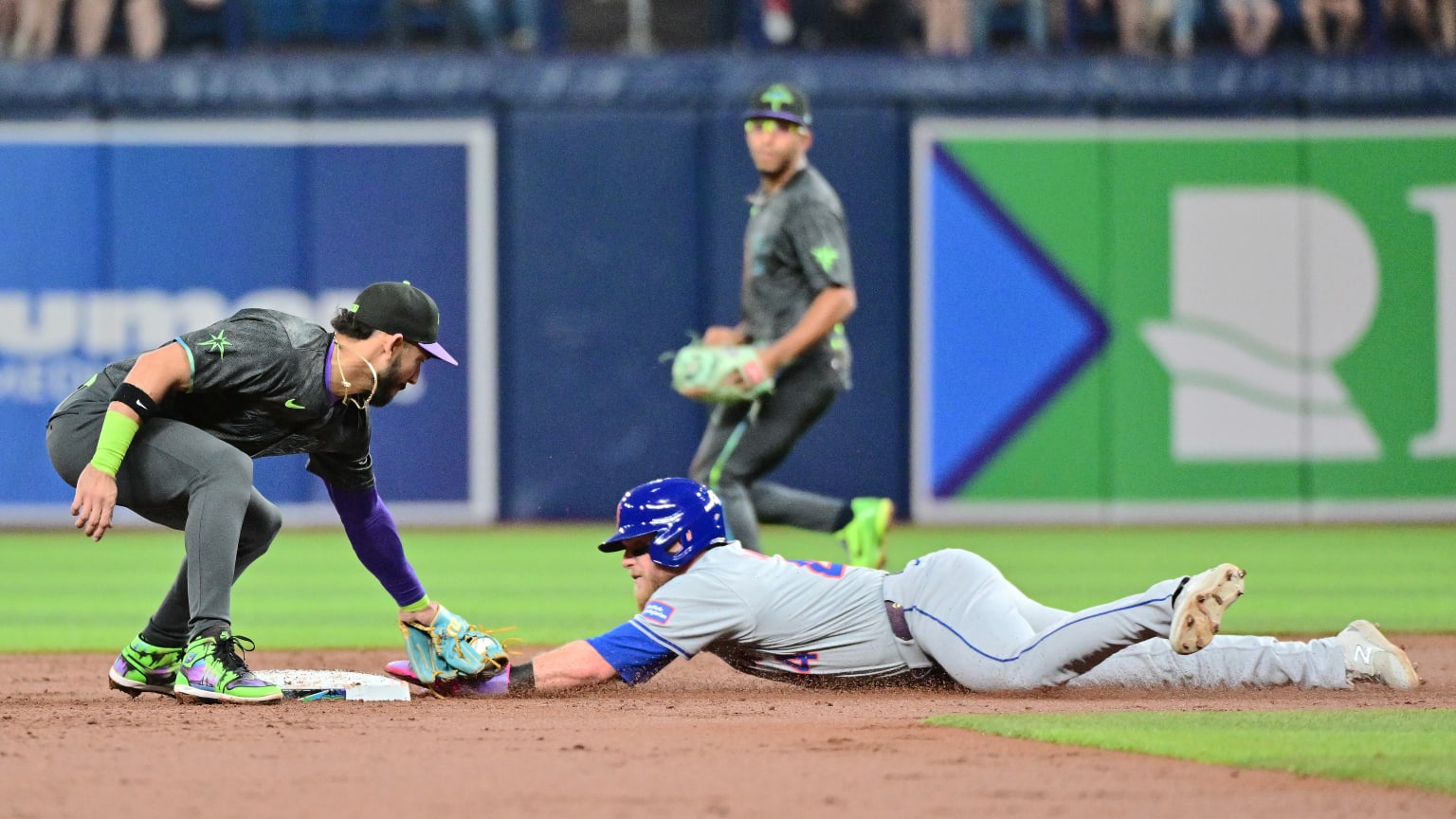 Rays turn strike-'em-out, throw-'em-out double play | 05/04/2024 | New ...