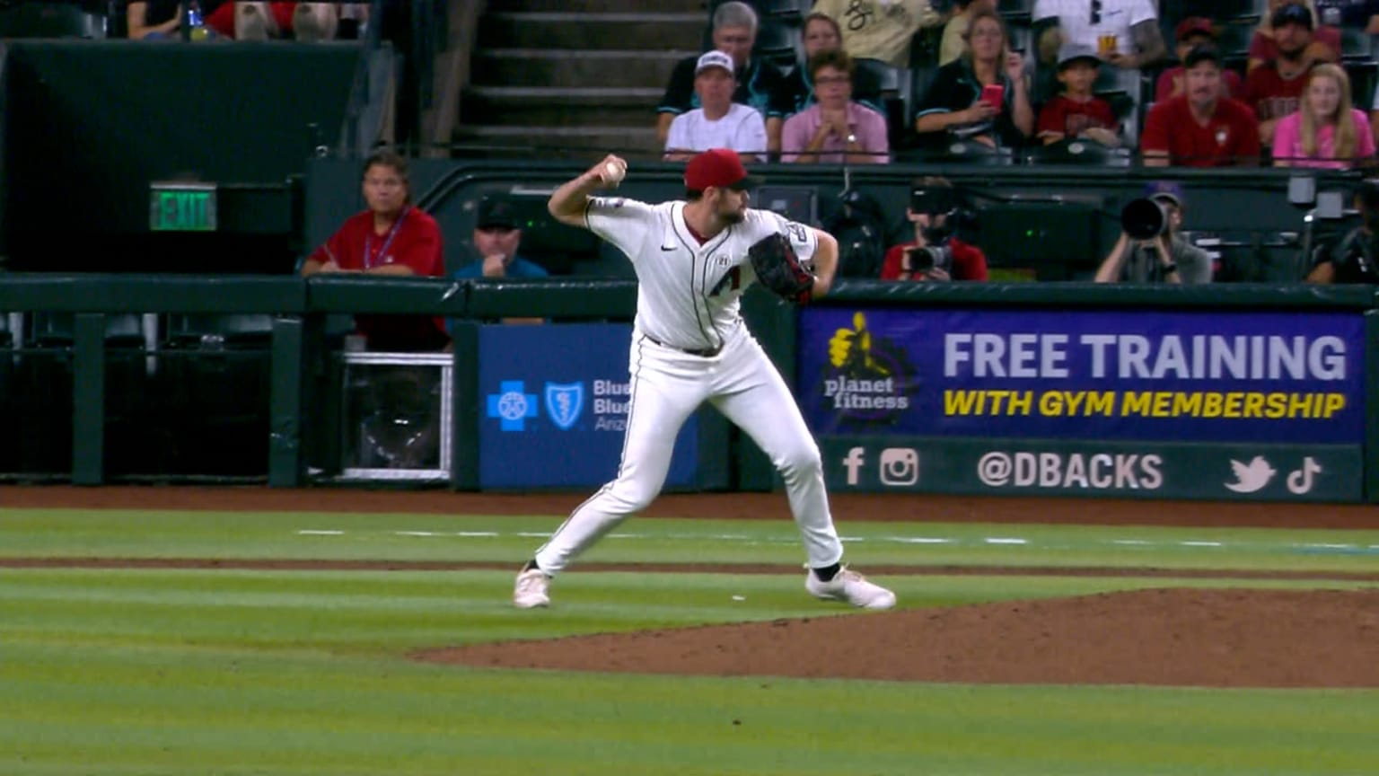 D-backs convierten un gran doble play | 15/09/2024 | Los D-Backs de Arizona