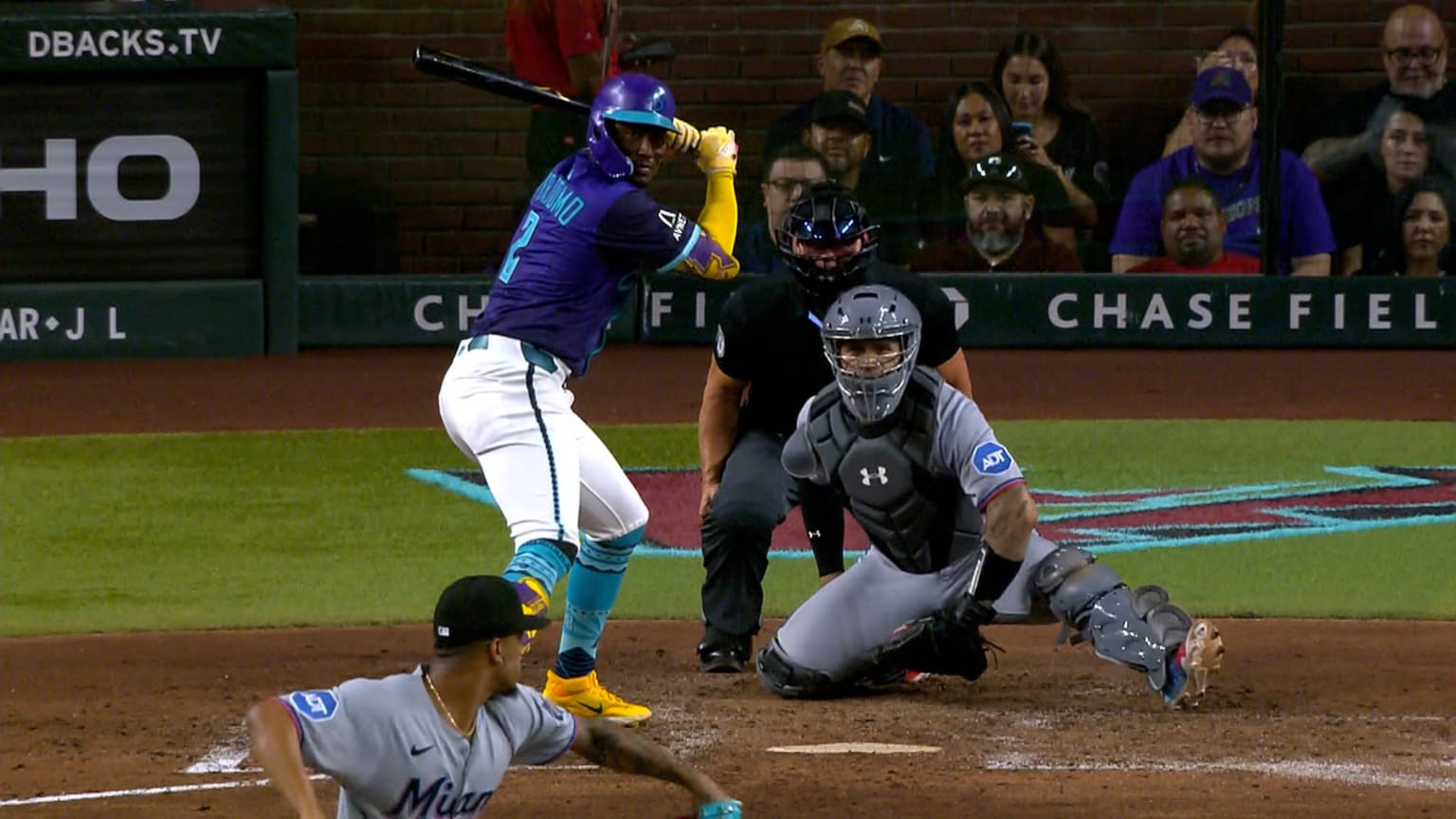 Geraldo Perdomo deposita un jonrón en la alberca | 27/06/2025 | Los D ...