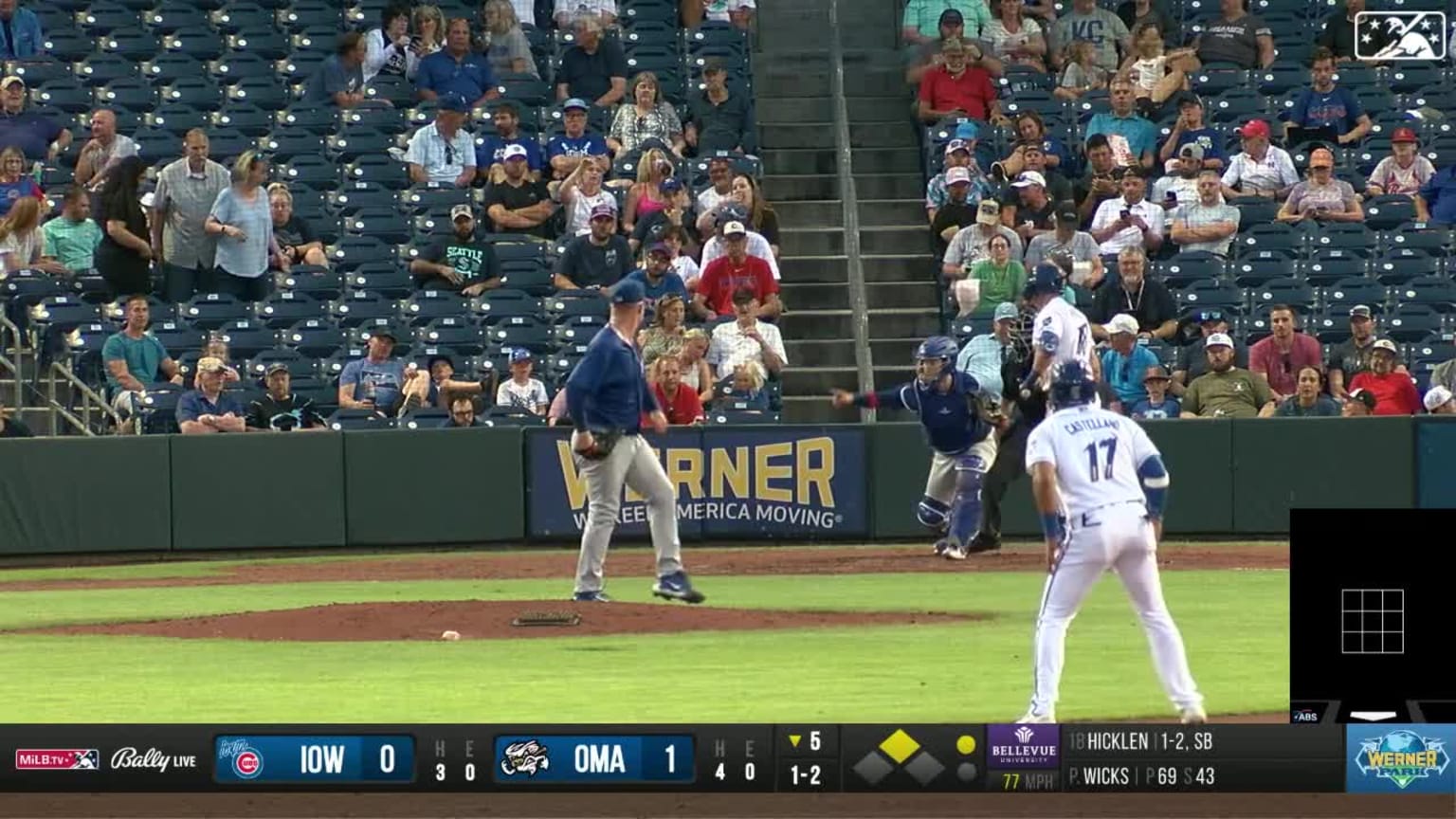 Jordan Wicks fans his fifth and final batter | 08/11/2023 | Chicago Cubs