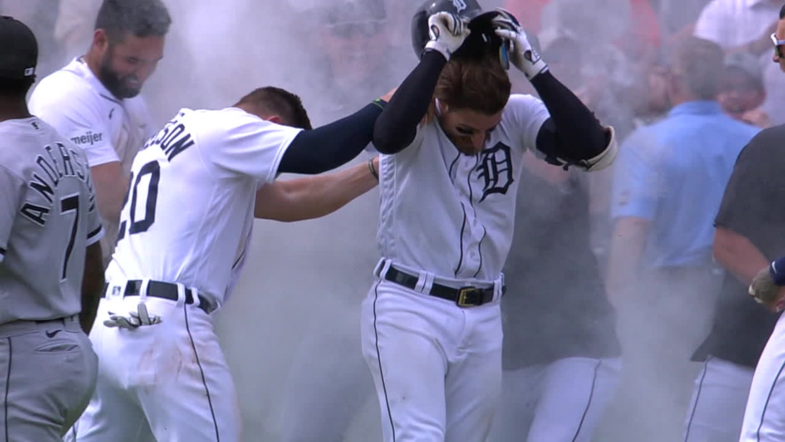 Eric Haase lifts one deep to center to win the game | 05/28/2023 ...