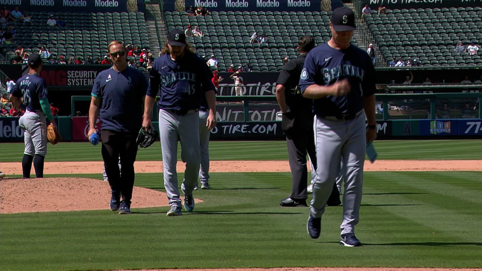 Ryne Stanek exits due to injury | 07/14/2024 | New York Mets