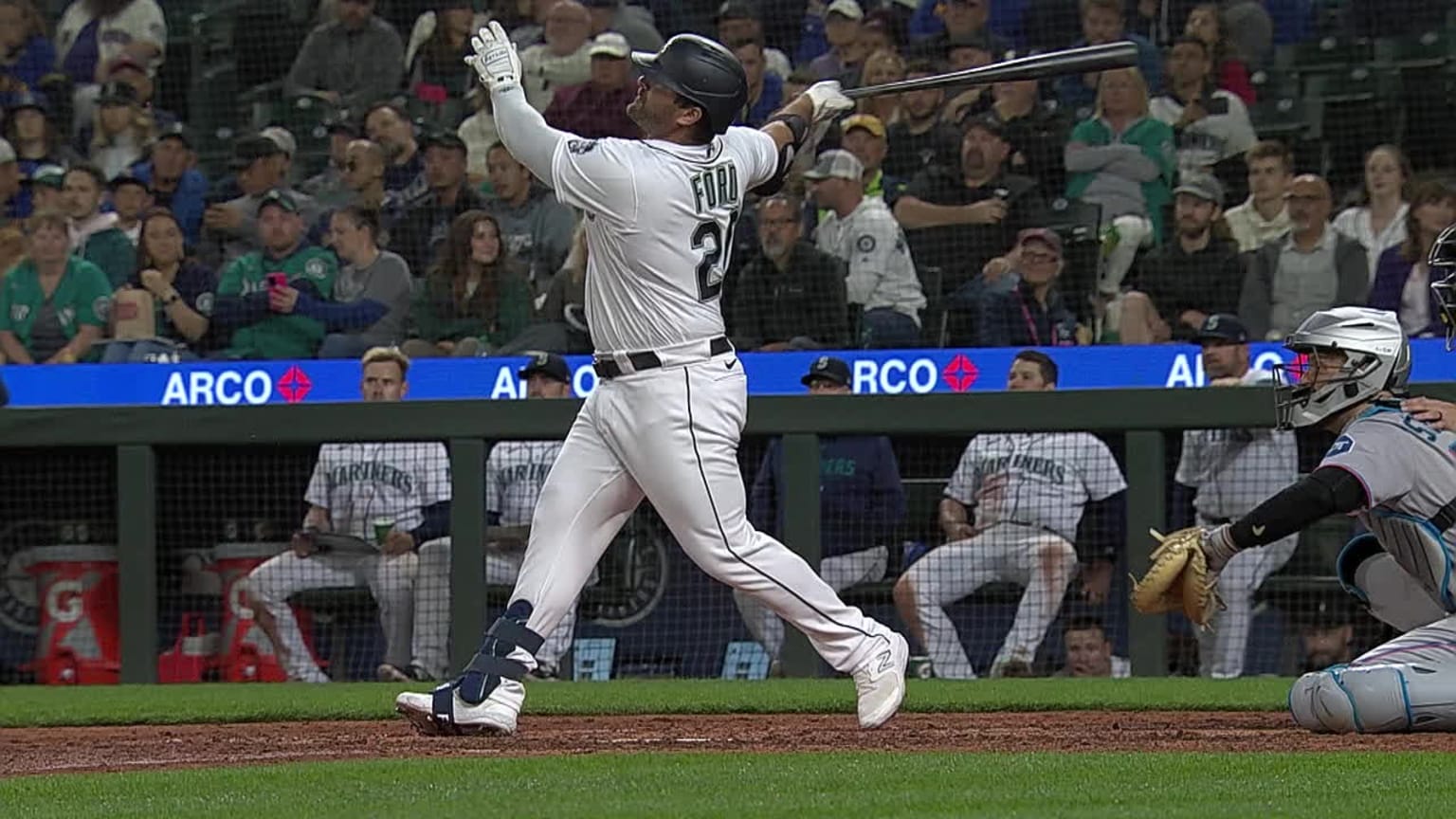 Mike Ford swats a solo home run to right-center field | 06/13/2023 ...