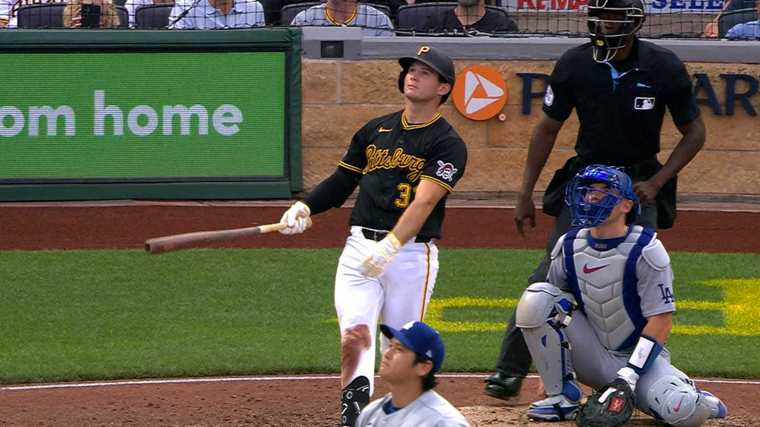 Data Viz: Tyler Callihan's 427-foot homer | 06/10/2026 | Pittsburgh Pirates