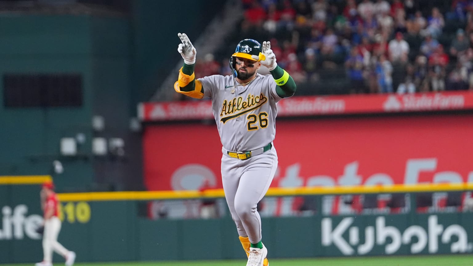 Carlos Cortes' two-home run game | 04/24/2026 | MLB.com