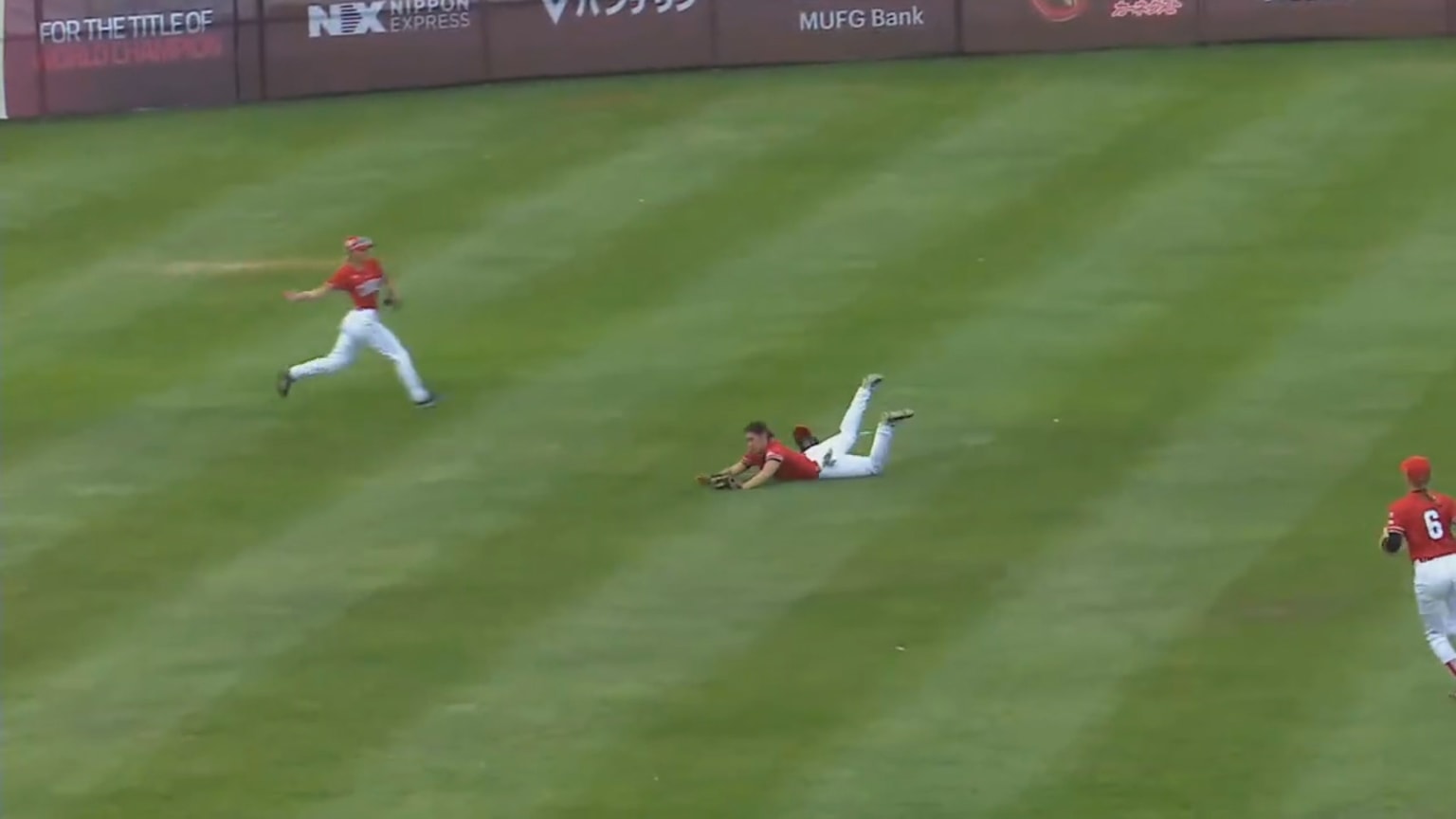 Sena Catterall's great diving catch | 08/03/2024 | MLB.com