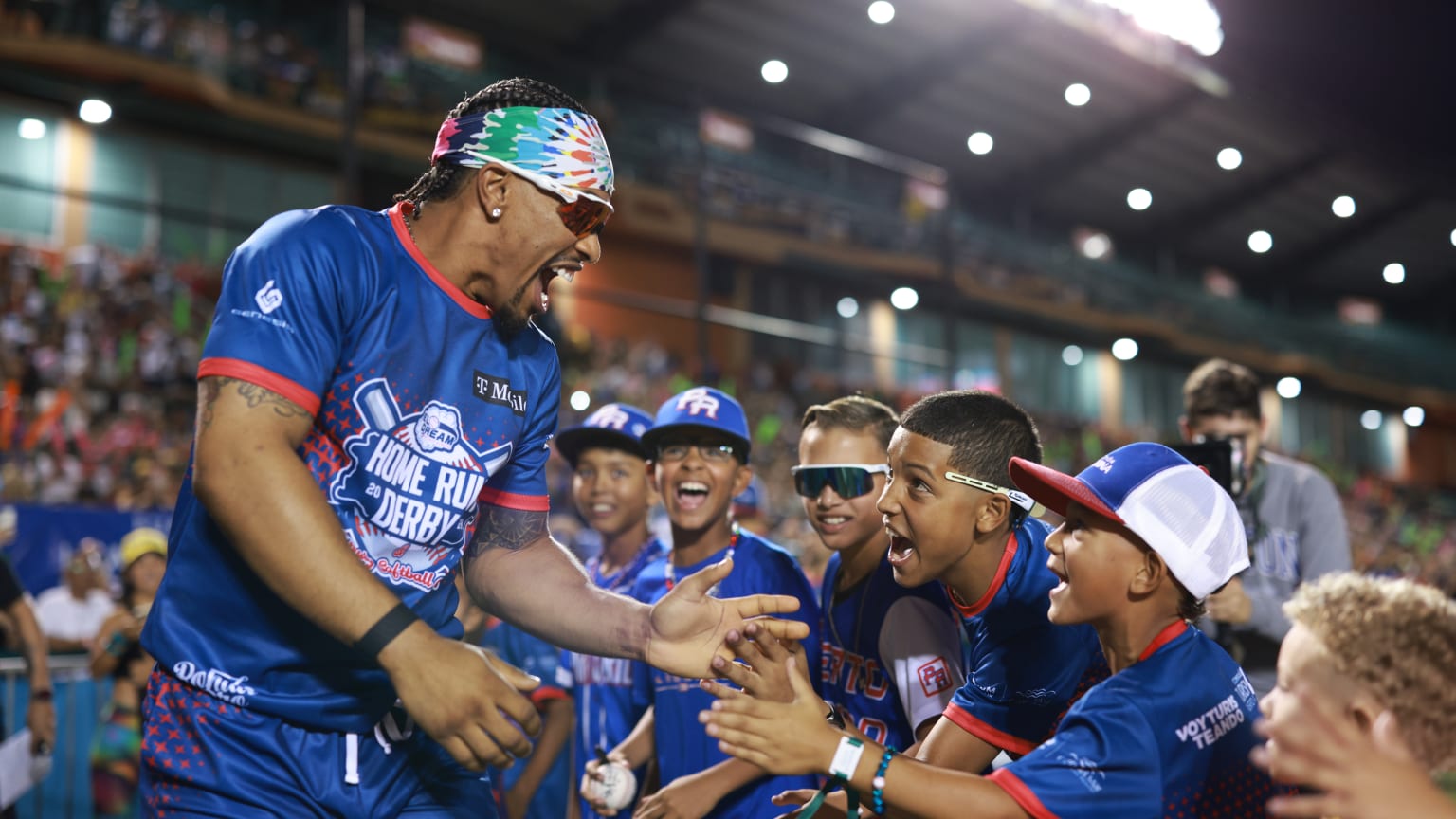 Francisco Lindor cartwheels after hitting home run | 12/15/2024 | New ...