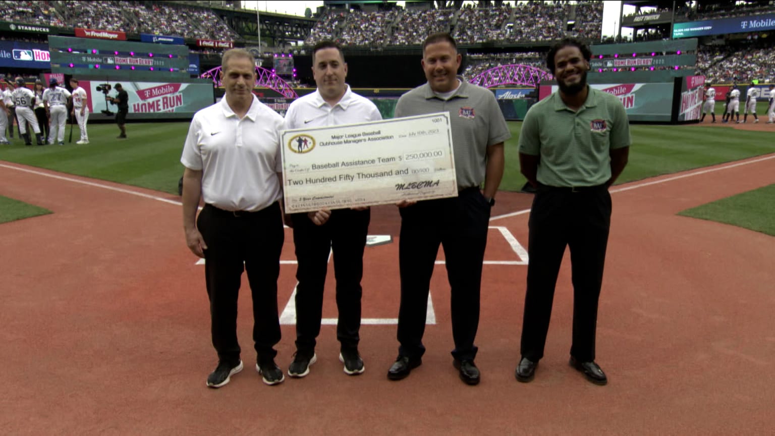 Clubhouse Managers Association gives $250K to B.A.T. | 07/25/2023 | MLB.com