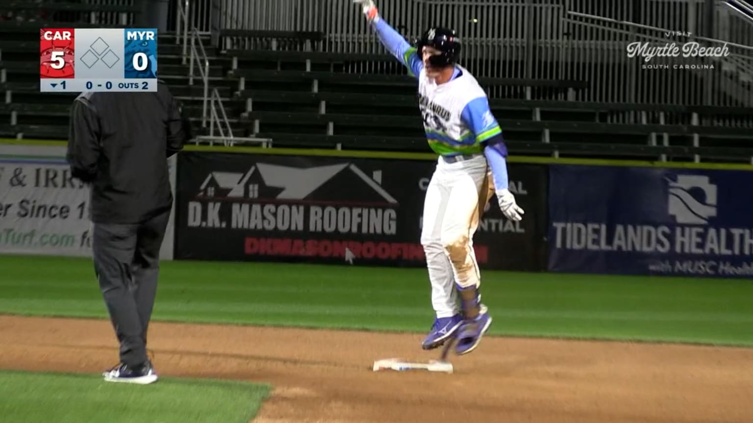 Cole Mathis' three-hit game | 11/04/2025 | Lasmayores.com