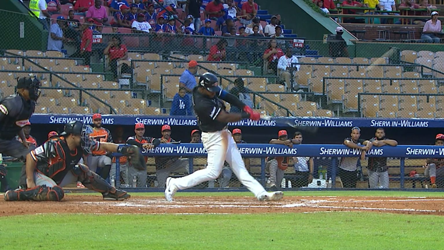 HR de 3 rayas de Sandro Fabián | 06/11/2022 | Lasmayores.com