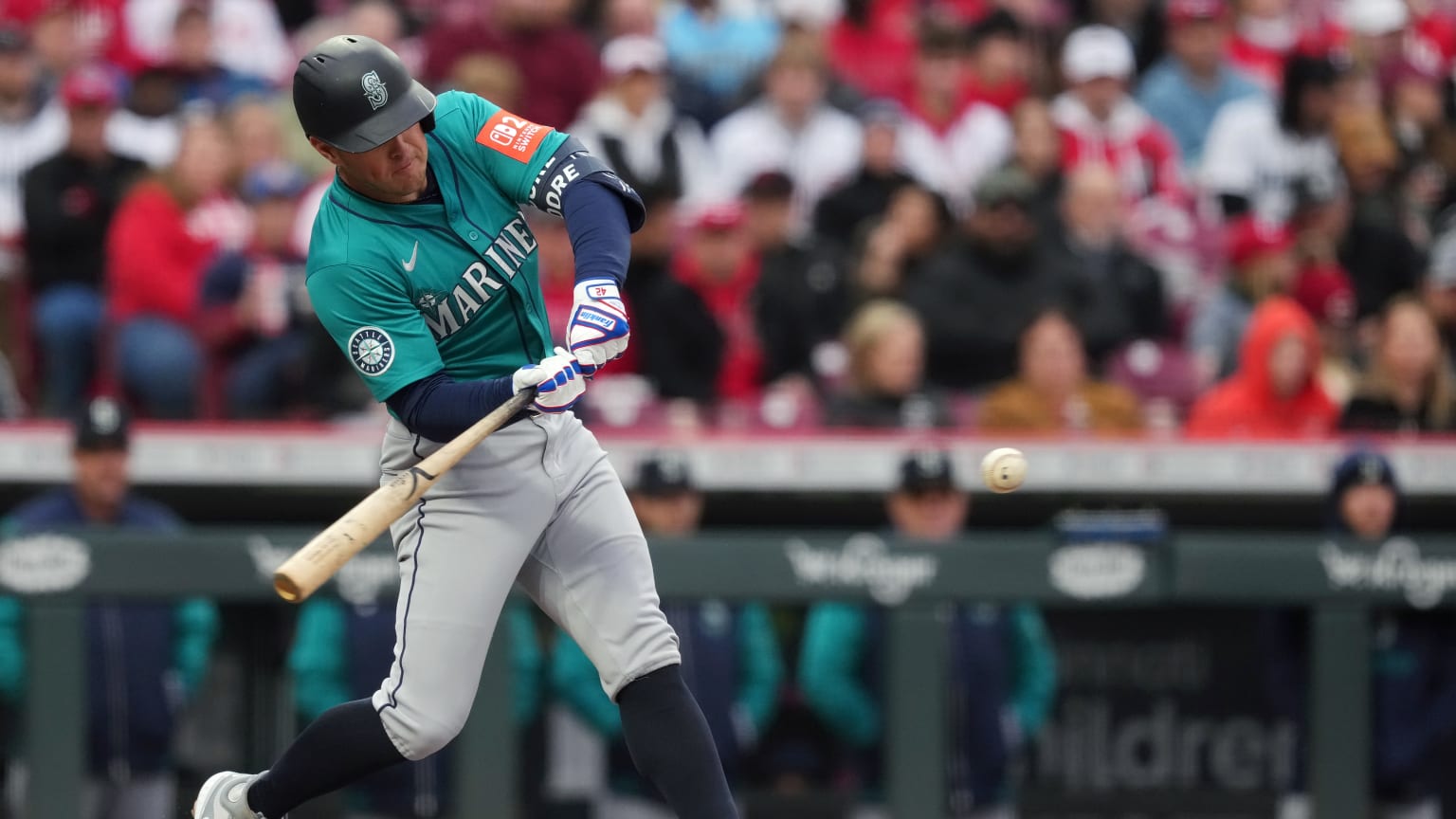 Dylan Moore's RBI single | 04/15/2025 | Seattle Mariners