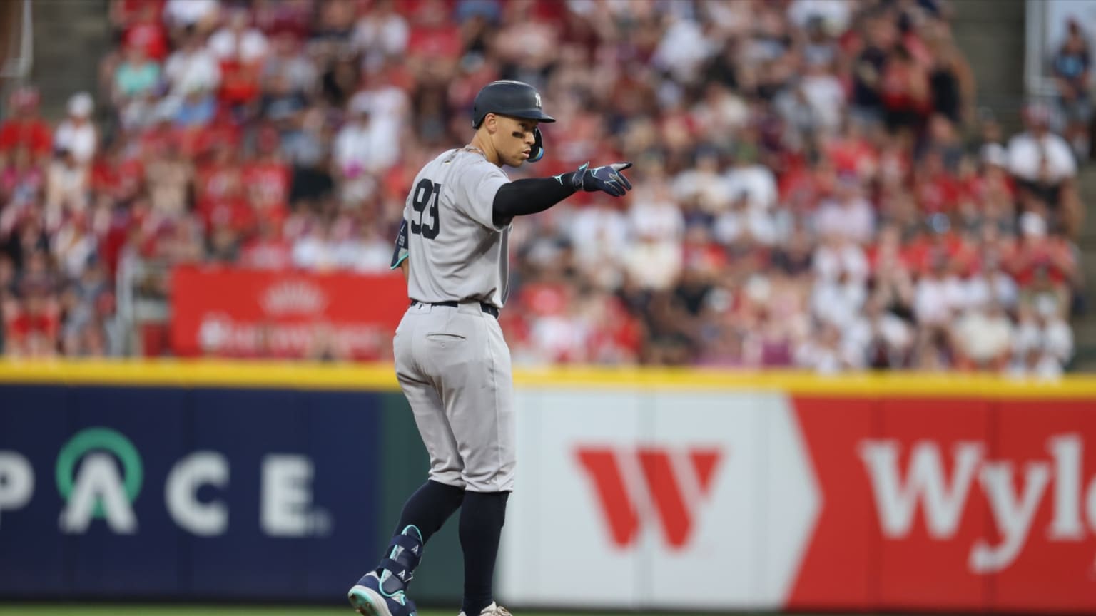 Aaron Judge's RBI double | 06/25/2025 | New York Yankees